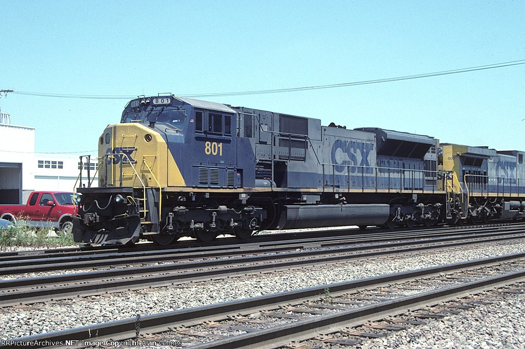 CSX SD80MAC 801